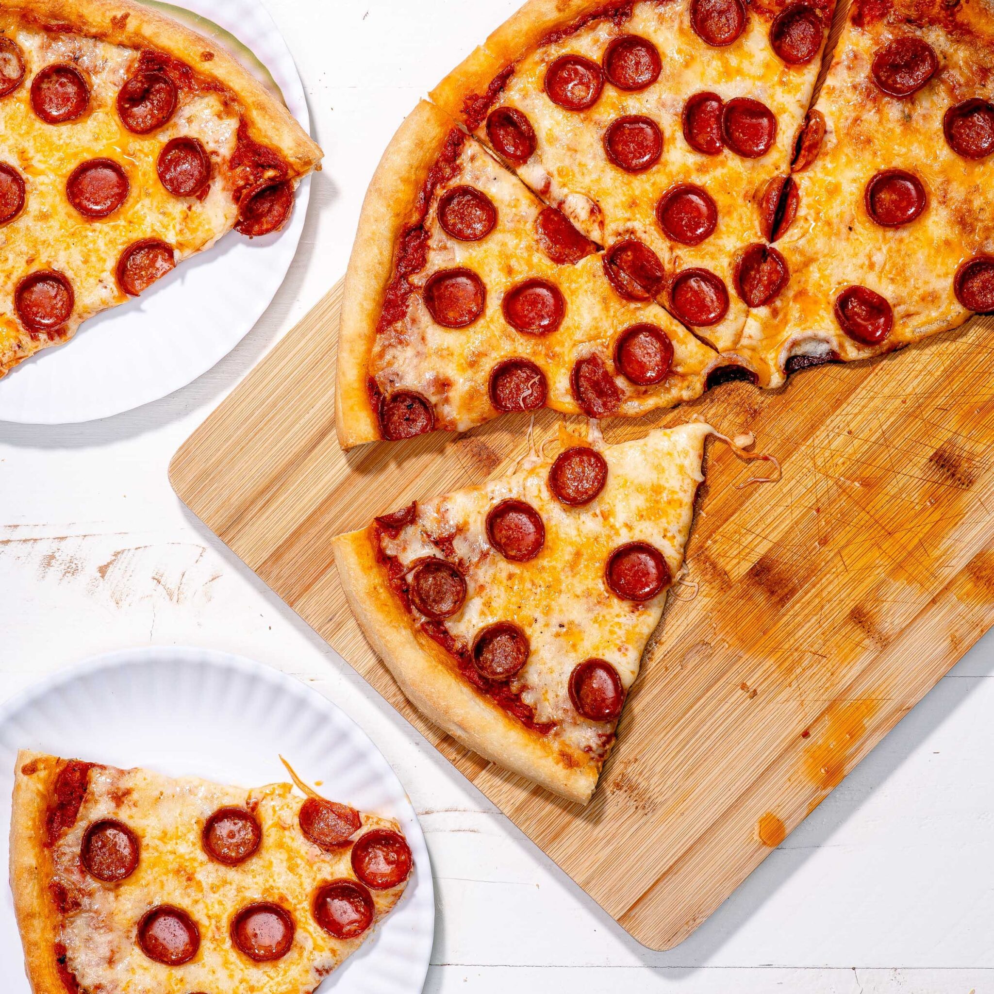 The Ultimate Guide to Regional Pizza Styles | GoldbellyGoldbelly