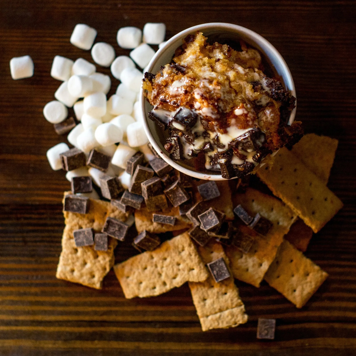 A Complete List of S'mores-Flavored Desserts | Goldbelly Blog
