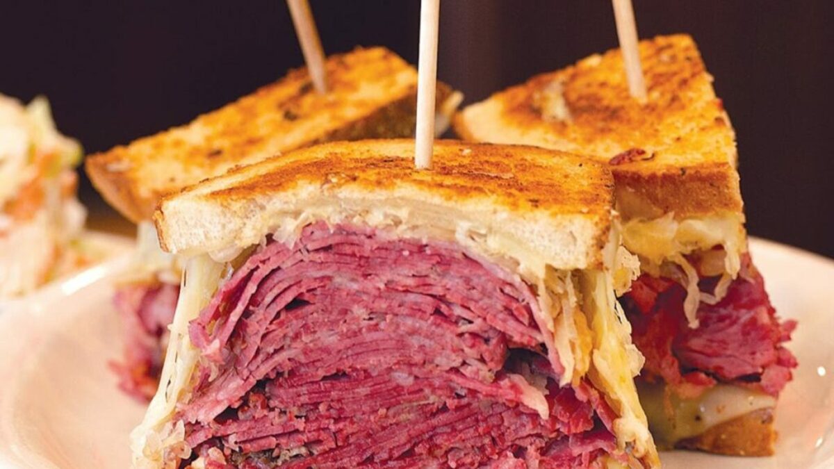 Reuben Sandwich Description